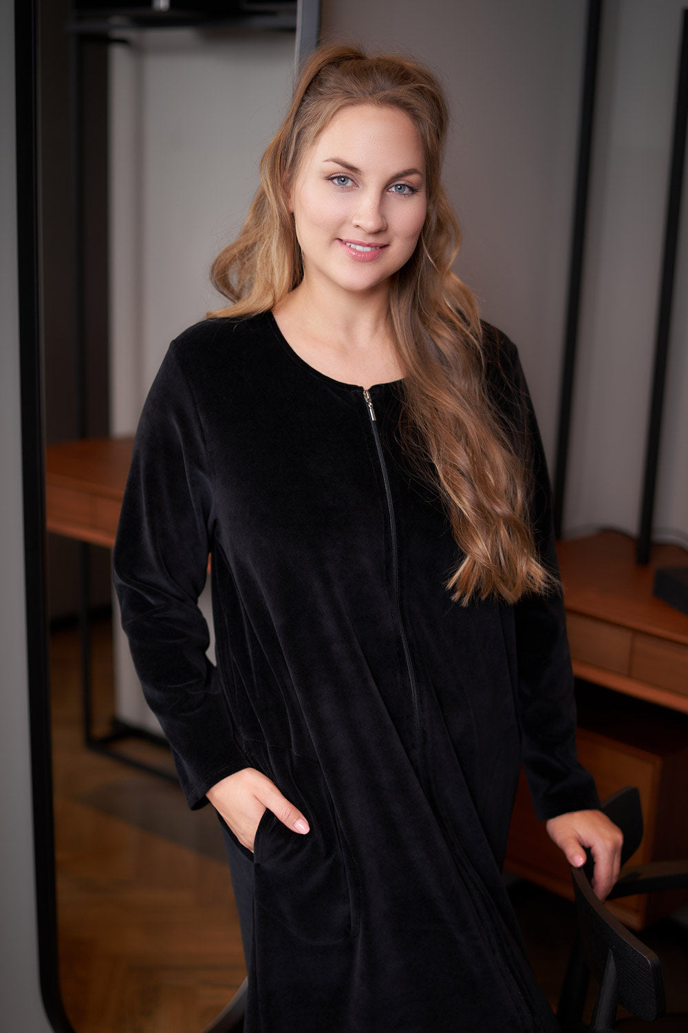 Housecoat, Black – PLAISIR